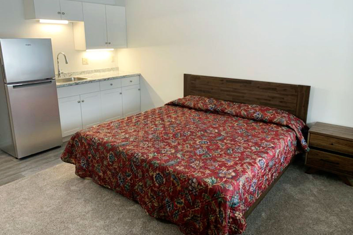 Single Unit - High Lake Room - 1st Floor Unit 3 - The Outdoorsman